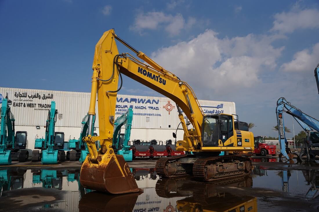 Used Komatsu PC450-10 Track Excavator for Sale 2016 | Almarwan