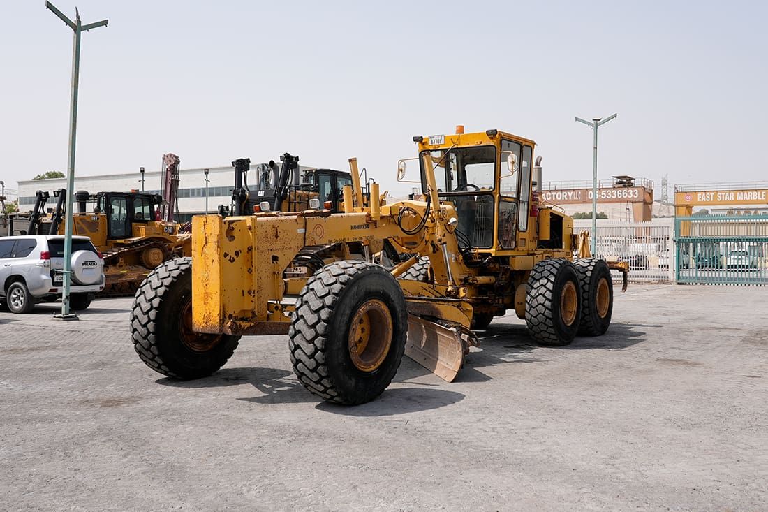 2009 Komatsu GD705A-4AE Used Motor Grader For Sale | Al Marwan