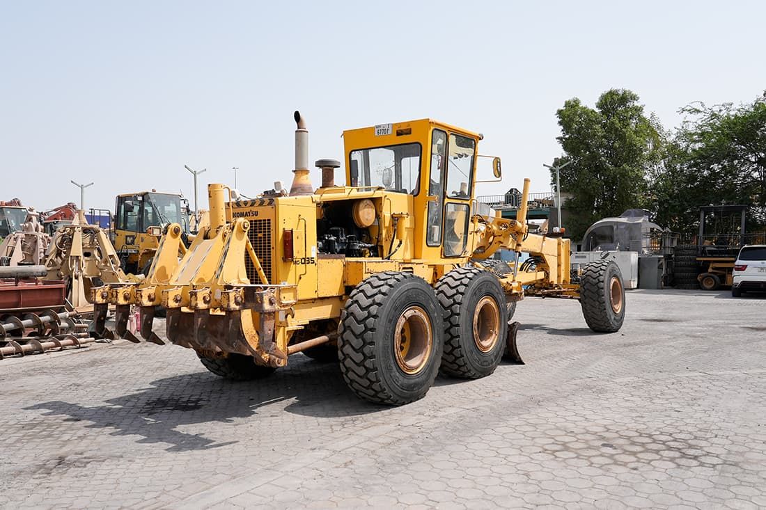 2009 Komatsu GD705A-4AE Used Motor Grader For Sale | Al Marwan