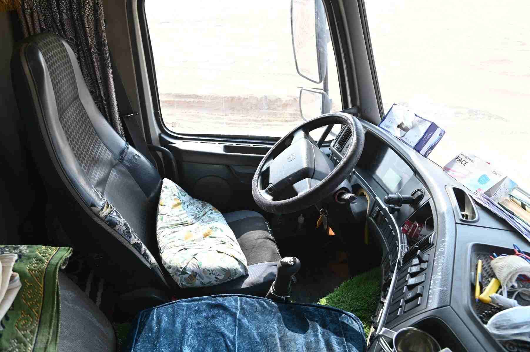 Used Volvo FMX 370 6x4 Tipper Truck for Sale 2012 | Al Marwan