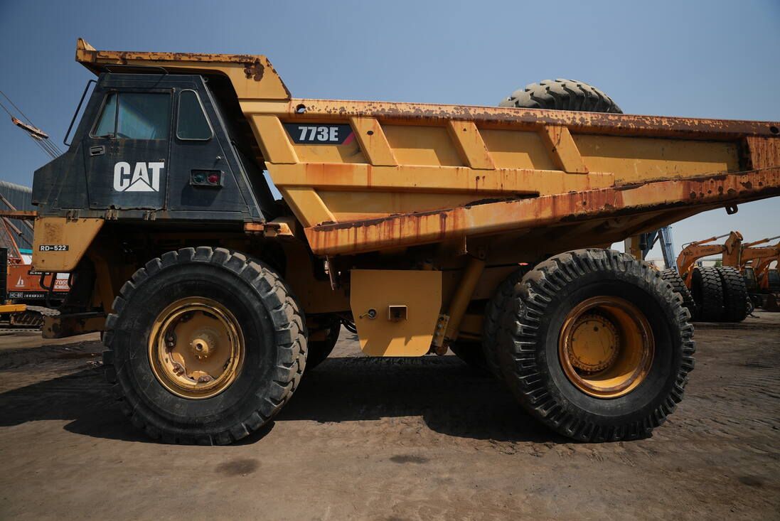 Used Cat 773E Rigid Dump Truck for Sale 2012 | Almarwan