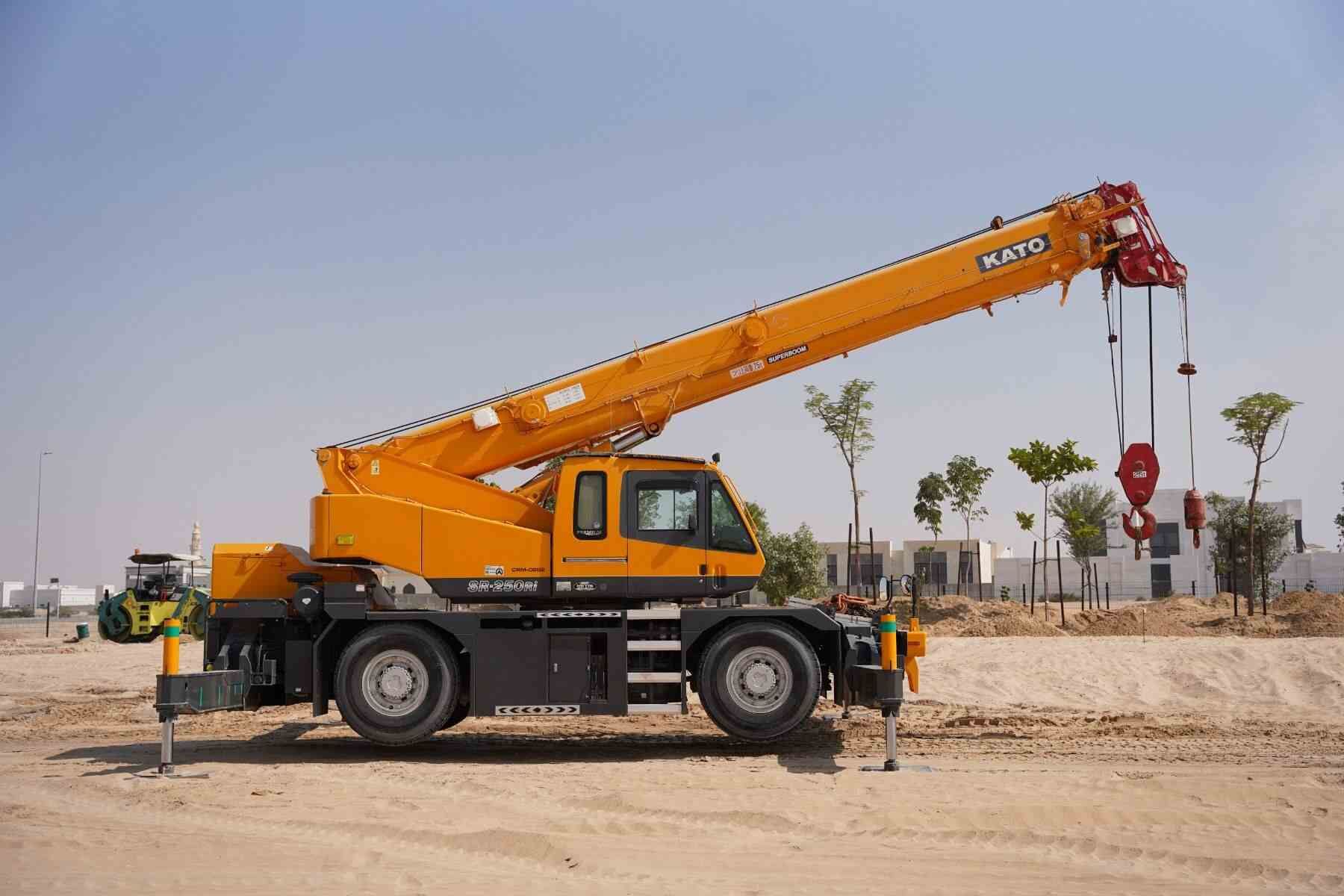 Used Kato KR25H-V8 Mobile Crane for Sale 2015 | Al Marwan