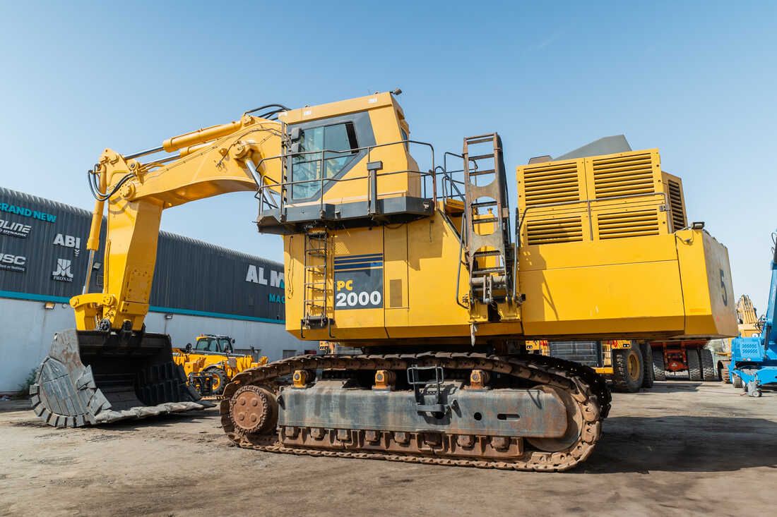 Used Komatsu PC2000-8 Track Excavator for Sale 2019 | Almarwan