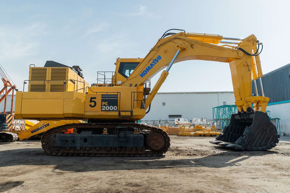 Used Komatsu PC2000-8 Track Excavator for Sale 2019 | Almarwan