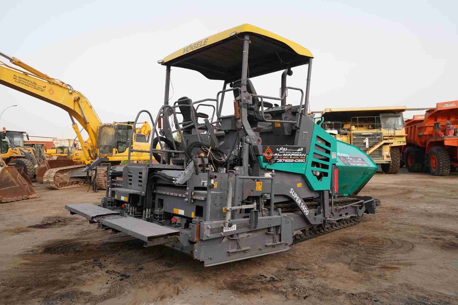 Used Vögele 0763 Super 1400 Track Paver for Sale | Almarwan