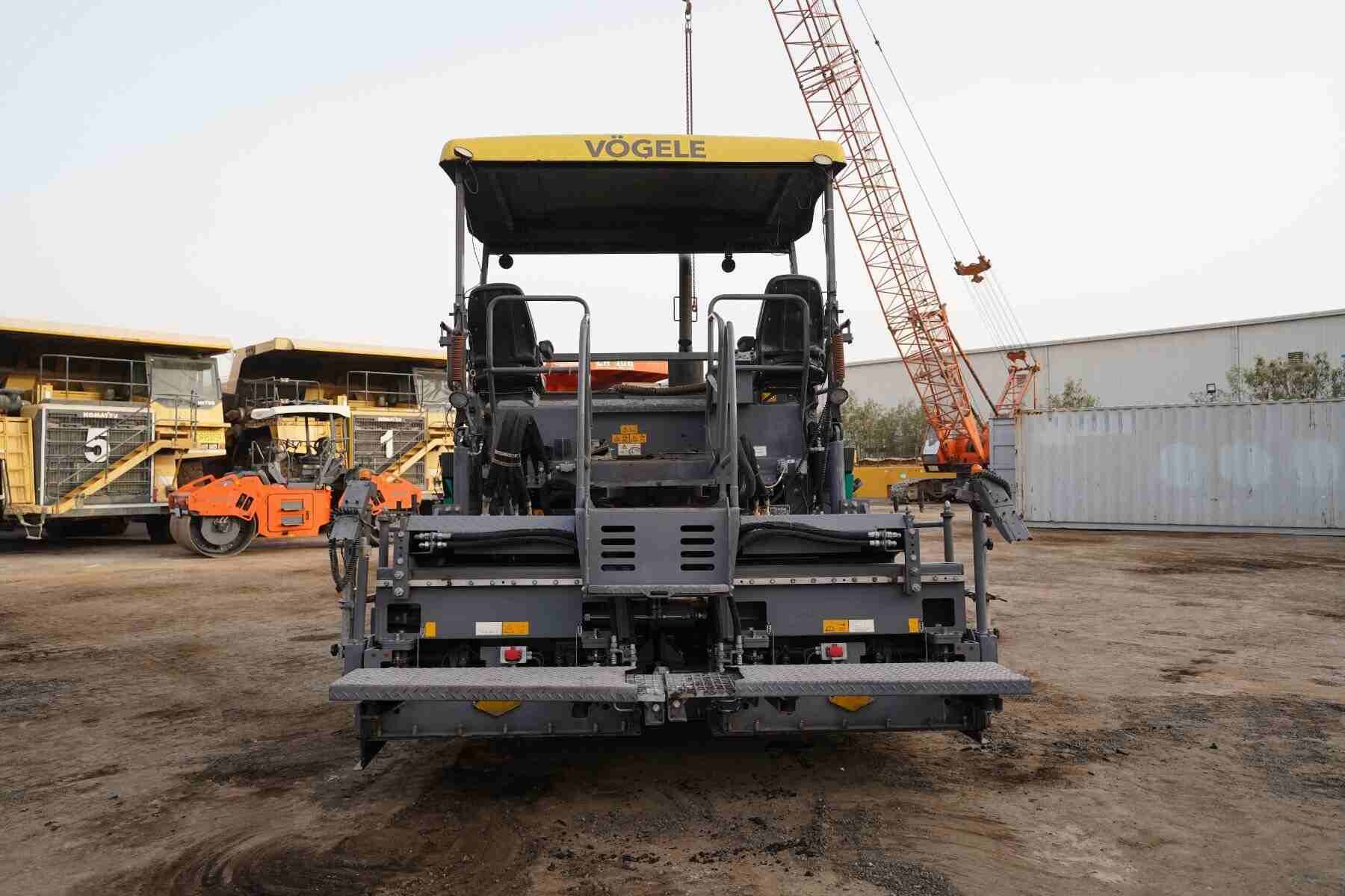 Used Vögele 0763 Super 1400 Track Paver for Sale | Almarwan