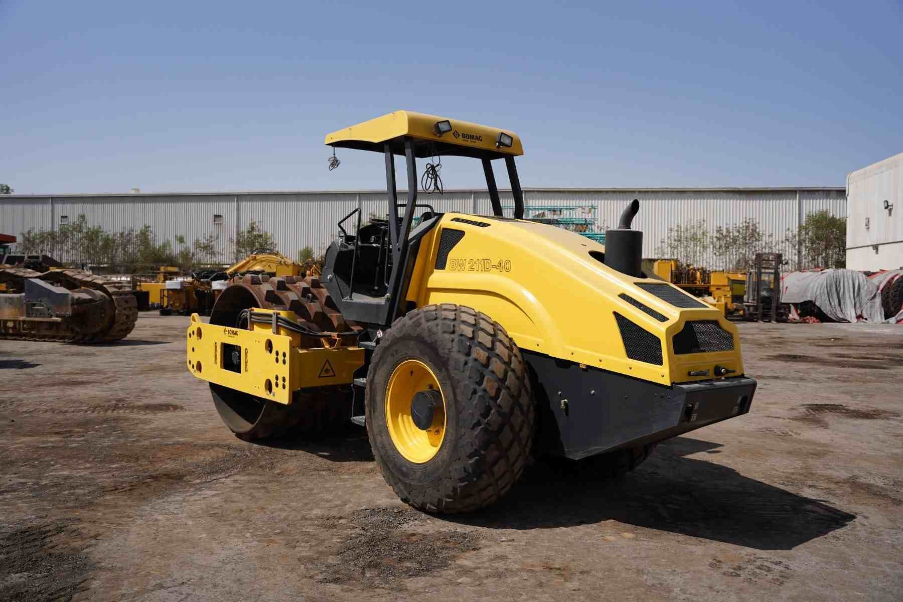 Like-New Bomag BW 211 D-40 Drum Roller 2021