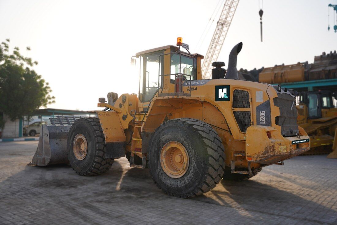 Used Volvo L220G Large Wheel Loader 2012