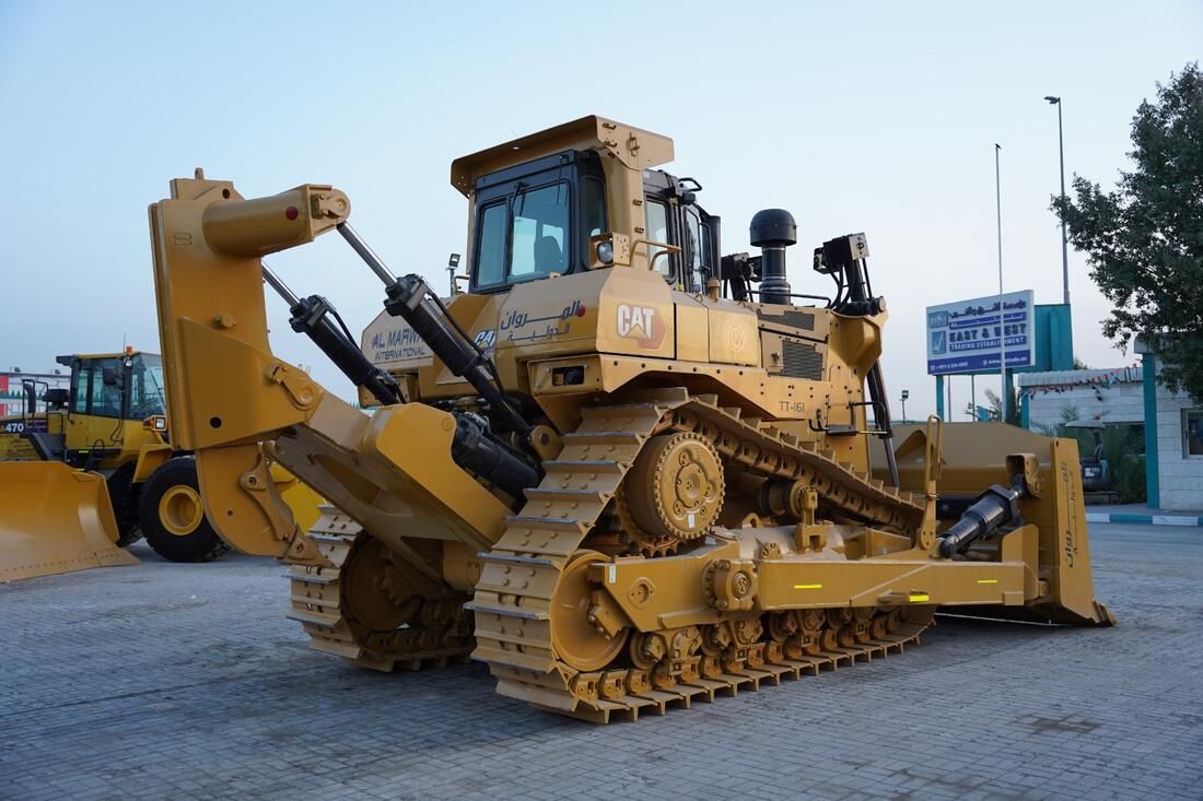 Like-New Caterpillar D9 GC Large Bulldozer 2022