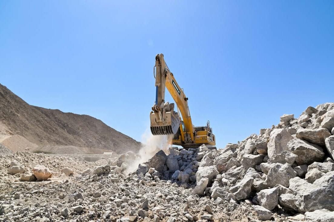 Large Excavator 45 Ton for Rent | Al Marwan