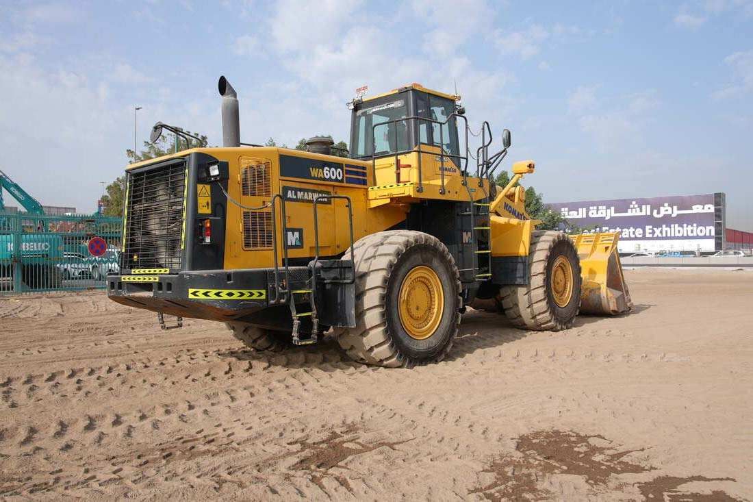 Used Komatsu WA600-6R Wheel Loader for Sale 2023 | Almarwan