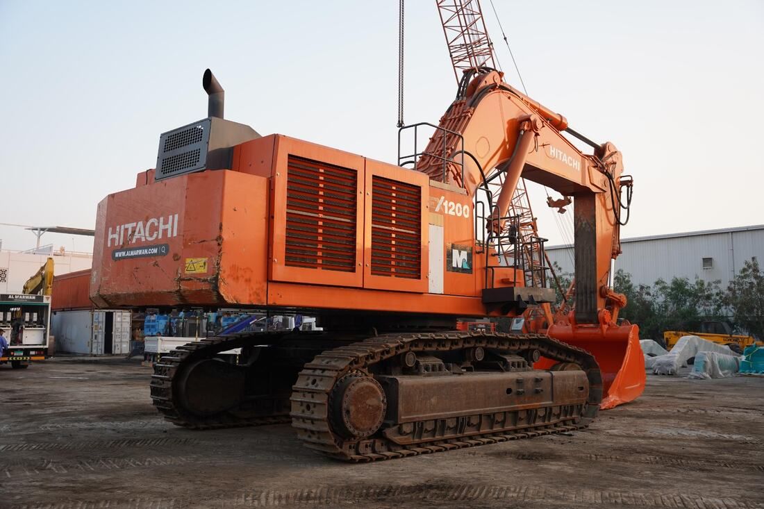 Used Hitachi EX1200-6 Track Excavator for Sale 2017 | Almarwan