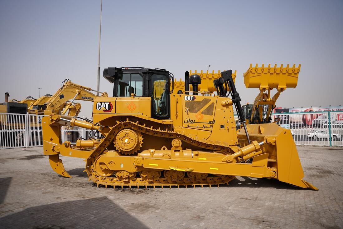 Used Caterpillar D8T Dozer for Sale 2022 | Al Marwan