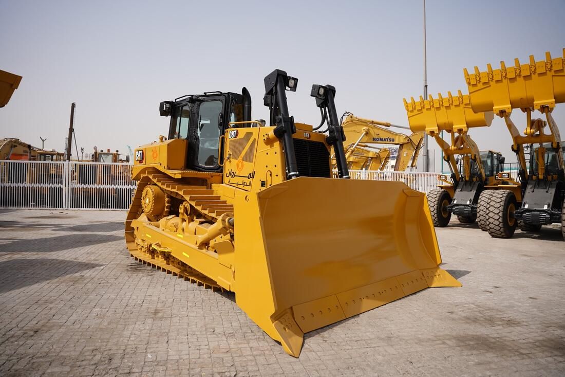 Used Caterpillar D8T Dozer for Sale 2022 | Al Marwan