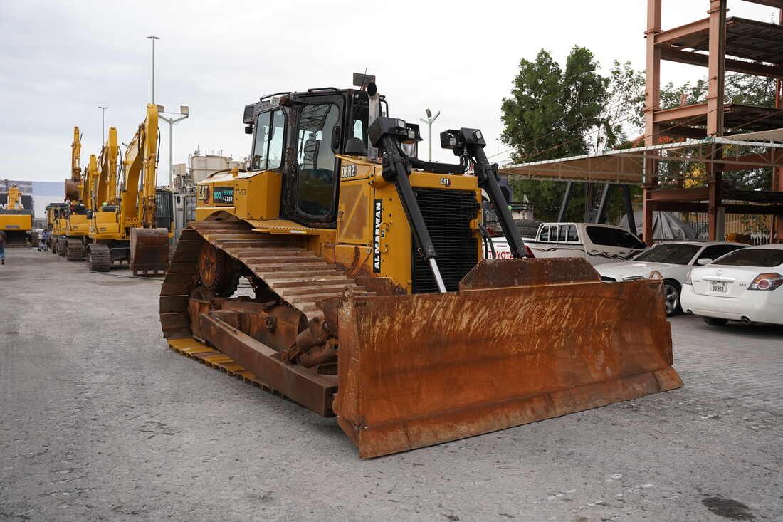 Used Caterpillar D6R2 LGP Bulldozer for Sale 2021 | Al Marwan