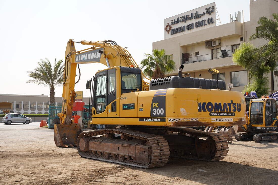 2018 Komatsu PC300-8M0 Track Excavator EX-0405