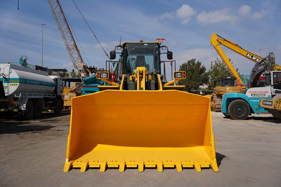Like New 2022 Komatsu WA470-6R Wheel Loader