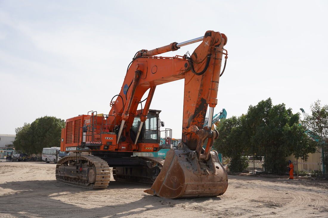 Used Hitachi EX1200-6 Track Excavator for Sale 2019 | Almarwan