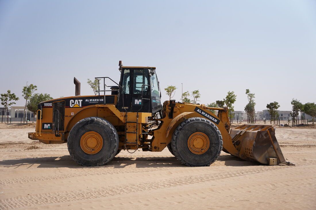 Used Caterpillar 980G Wheel Loader for Sale 1996 | Almarwan
