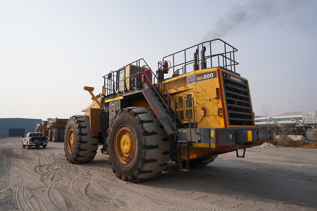 Komatsu WA800 Wheel Loader 2017-Efficient Material Handling
