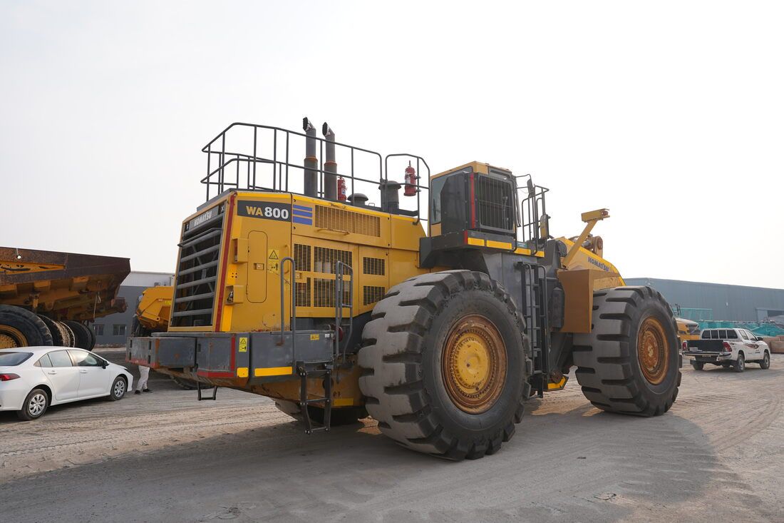 Komatsu WA800 Wheel Loader 2017-Efficient Material Handling