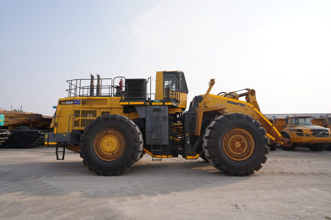 Komatsu WA800 Wheel Loader 2017-Efficient Material Handling