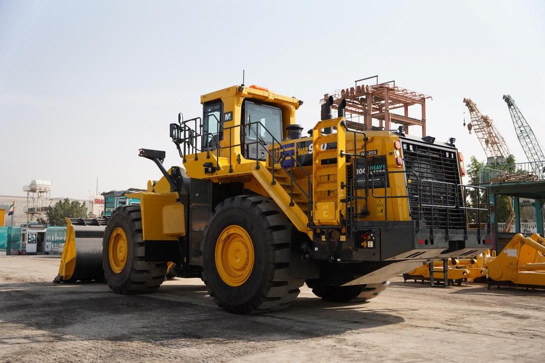 2023 Komatsu WA900-8R Wheel Loader For Sale | Almarwan