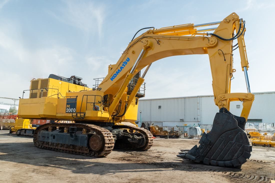 Large Excavator 200 Ton For Rent | Al Marwan
