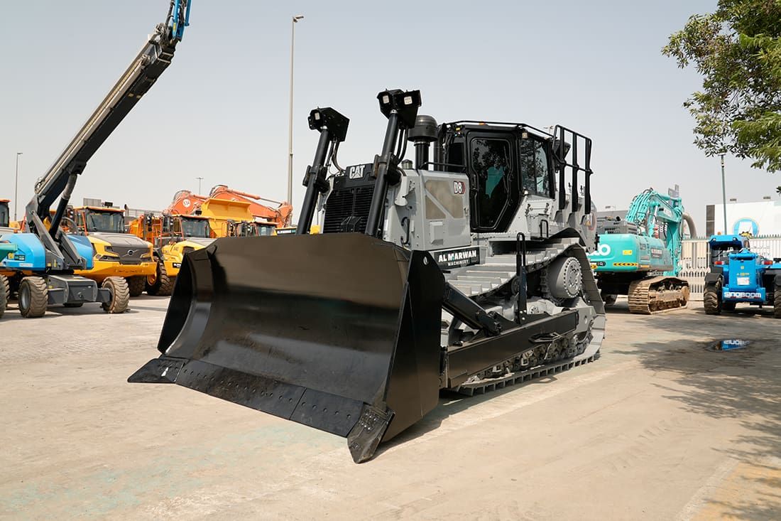 Large Bulldozers 40 Ton for Rent | Al Marwan